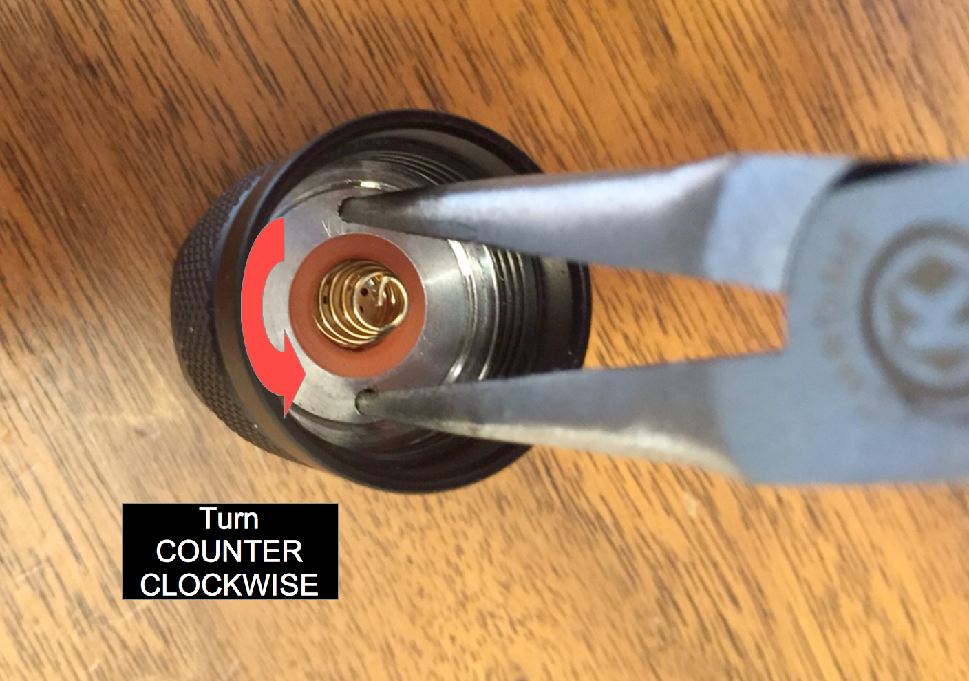 Sửa công tắc đèn pin – Sửa đèn pin LED sạc thay mạch bóng đèn pin siêu sáng